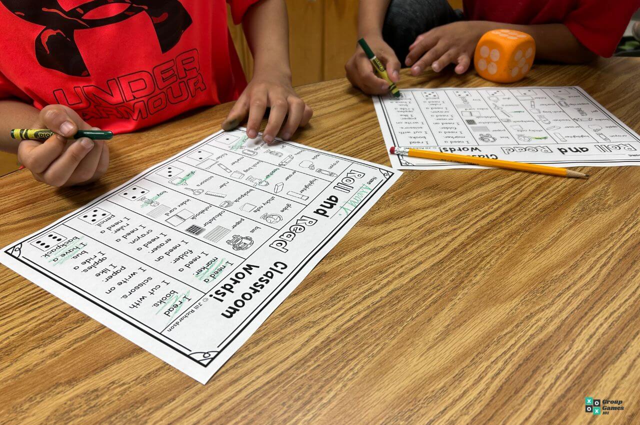 Roll and Read Game: Rules and Instructions | Group Games 101